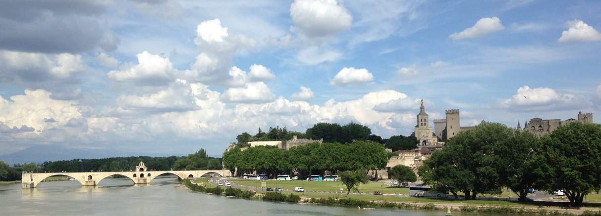 Best Things to Do in Avignon and Arles (3 Day Itinerary)